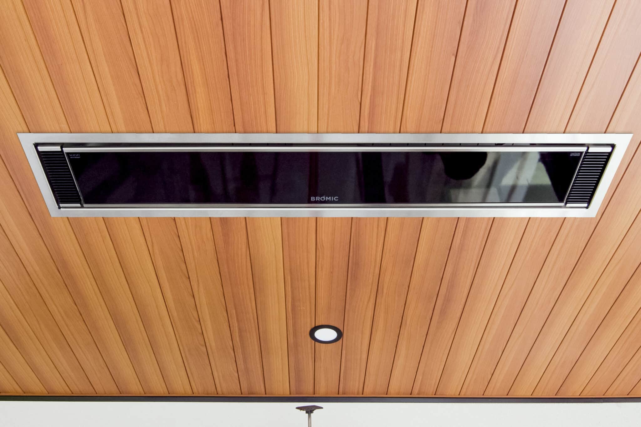 Bromic Heating United Kingdom - Global Leader In Outdoor Patio Heaters